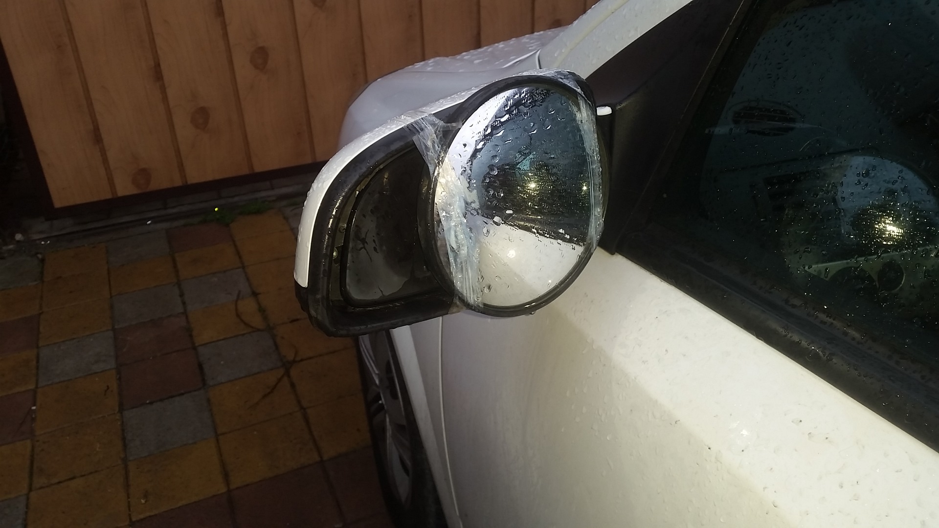 Зеркало офф! — Opel Astra H, 1,3 л, 2009 года | поломка | DRIVE2