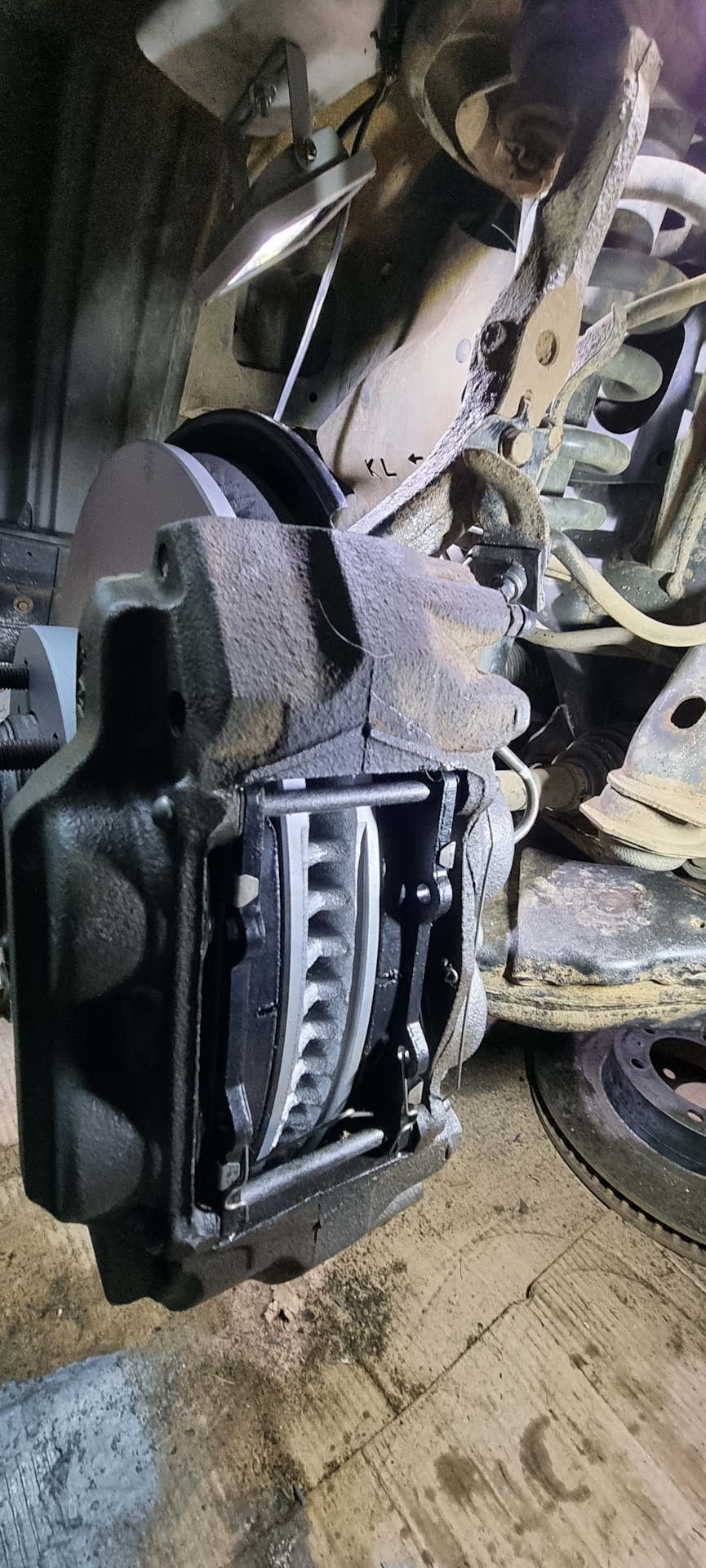 Передняя подвеска — Toyota Land Cruiser Prado 150-series, 4 л, 2009 ...