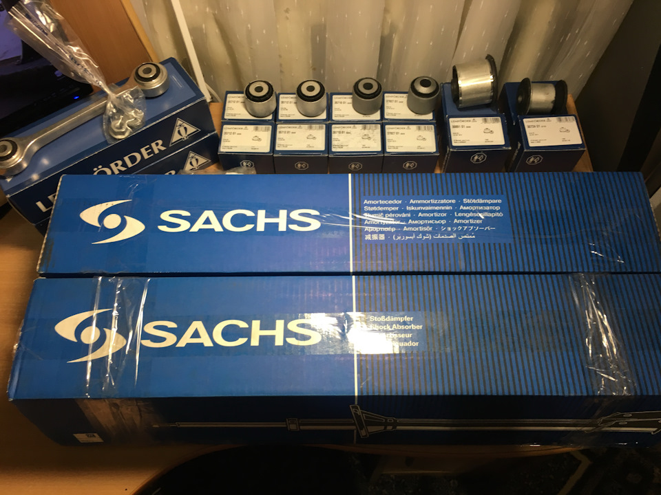 Ходовая (стойки, сайлентблоки, тор. диски) — Volkswagen Touareg (1G), 3 ...