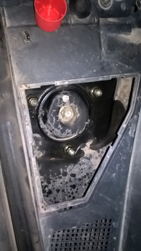 ST4815748040 Пыльник RR опоры стойкиTOYOTA HARRIER/HIGHLANDER/KLUGER ...