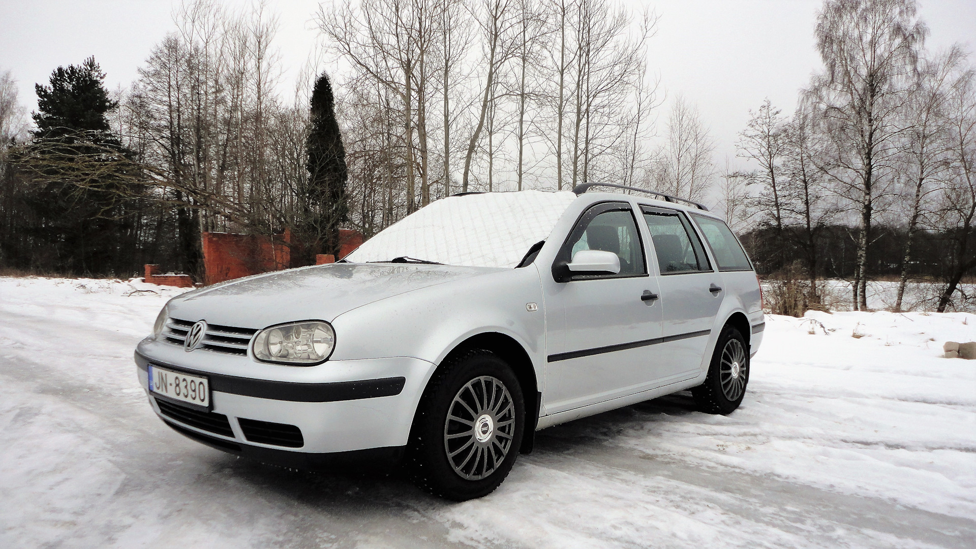 Немного фото с рекламой одеяла. — Volkswagen Golf Variant (Mk4), 1,9 л, 2002 года | мойка | DRIVE2