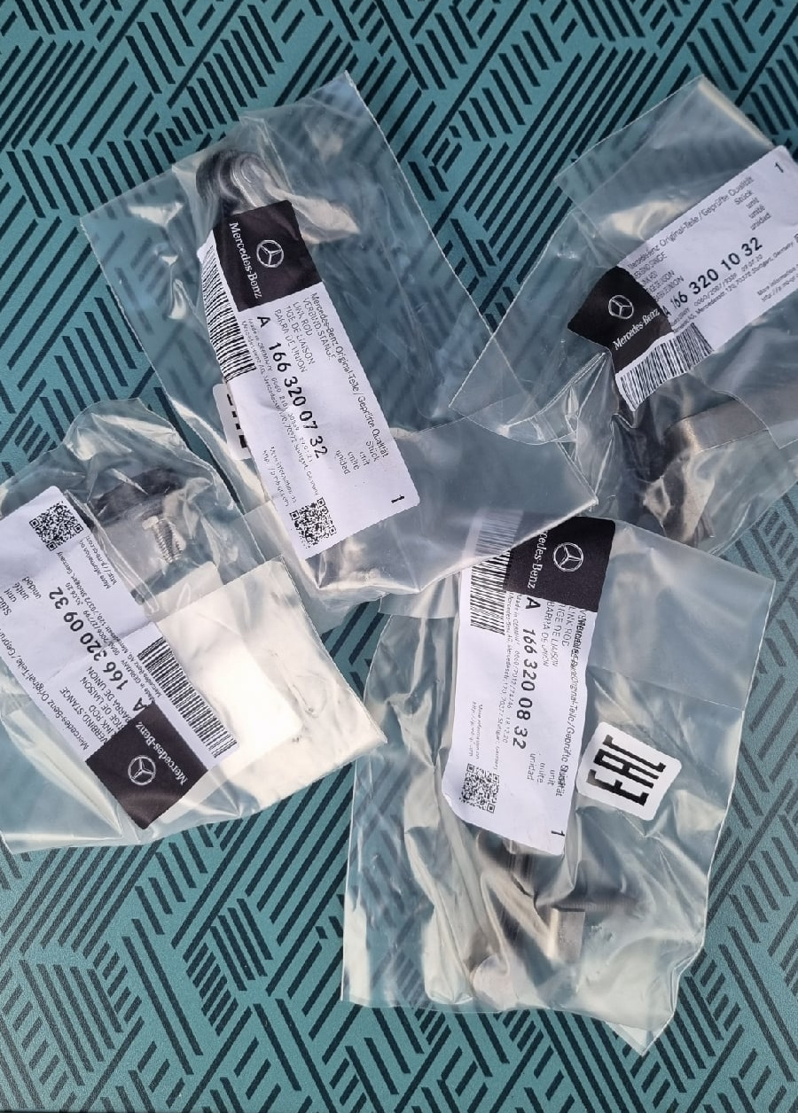 ТО и замена компрессора пневым — Mercedes-Benz M-Class (W166), 3 л ...