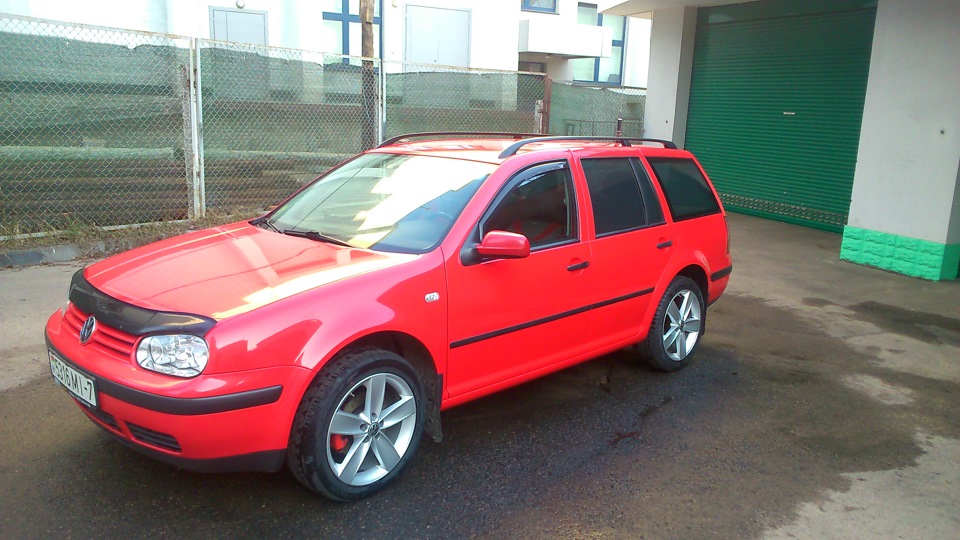 Первые весенние фотки на новых тапках!) — Volkswagen Golf Variant (Mk4), 1,9 л, 2001 года ...