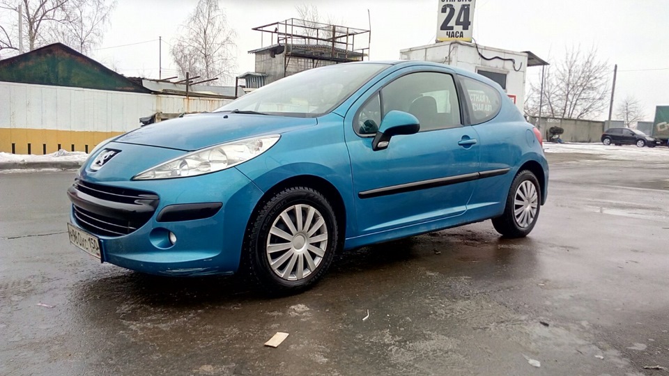 Peugeot 207 1.4 бензиновый 2009 | на DRIVE2