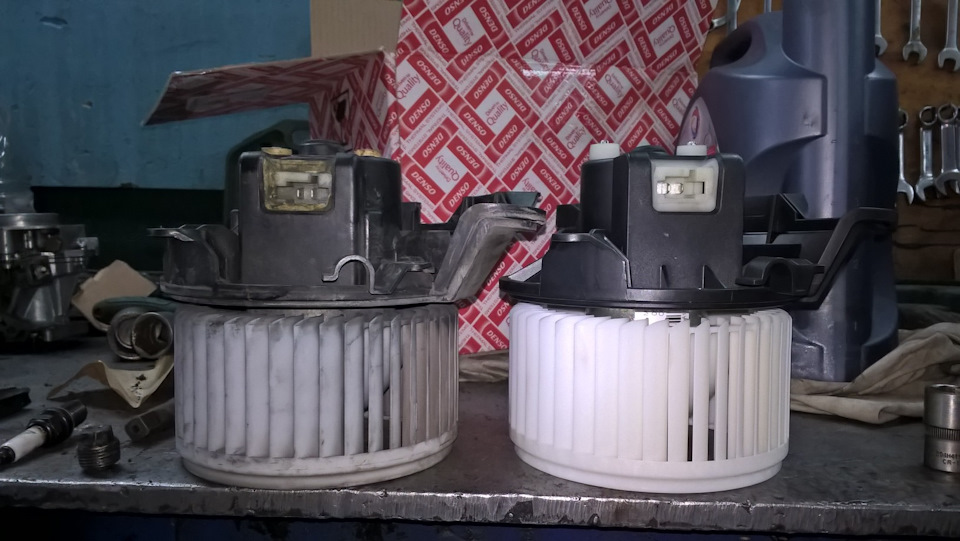 Мотор отопителя Corsa D от Grande Punto — Opel Corsa D, 1,2 л, 2008 ...