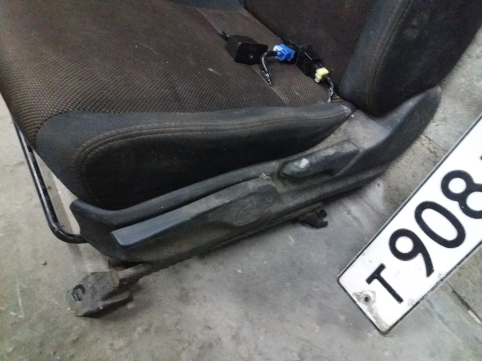 Сидения от Subaru Impreza — Daewoo Nexia (N150), 1,6 л, 2012 года ...