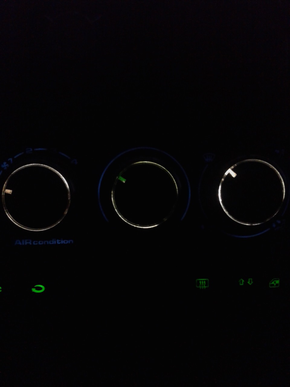 Заменим ручки регулировки печки. — Volkswagen Golf Mk3, 2 л, 1997 года ...