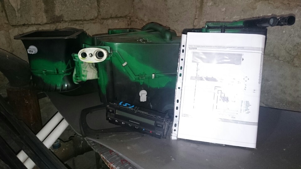 Climatronic установлен — Skoda Superb Mk1, 1,8 л, 2003 года | тюнинг ...