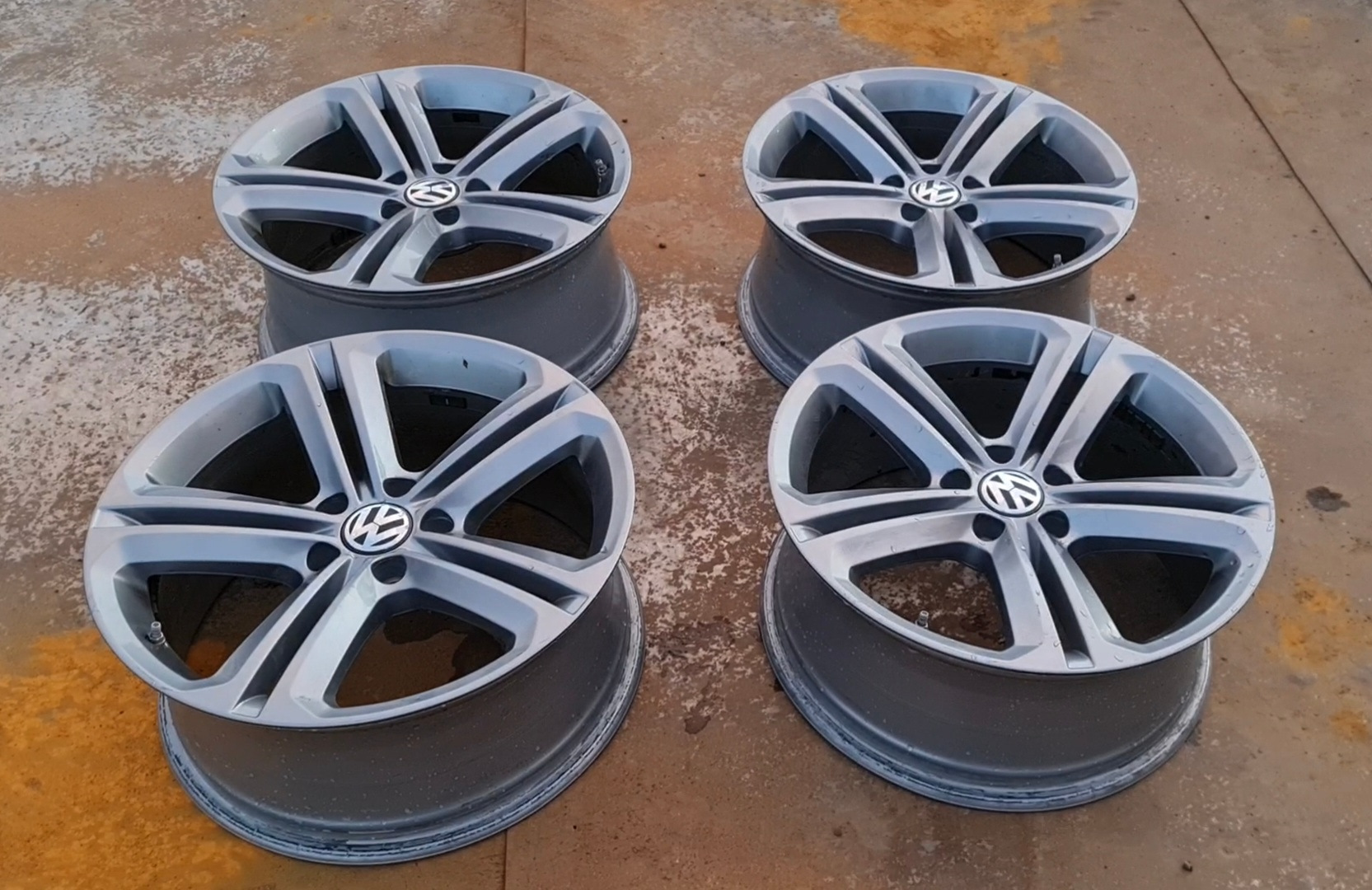 Тормоза Brembo BM5, диски Q7 — Volkswagen Tiguan (1G), 2 л, 2016 года ...