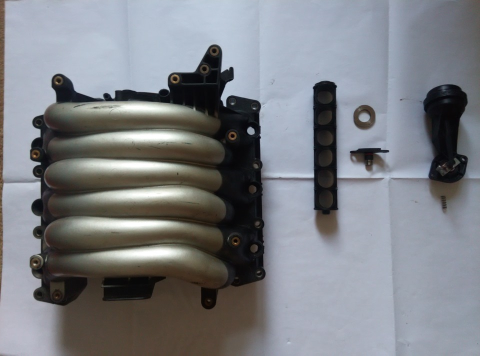 Вхлоп и маслоподача — Audi A4 (B5), 2,8 л, 1998 года | запчасти | DRIVE2