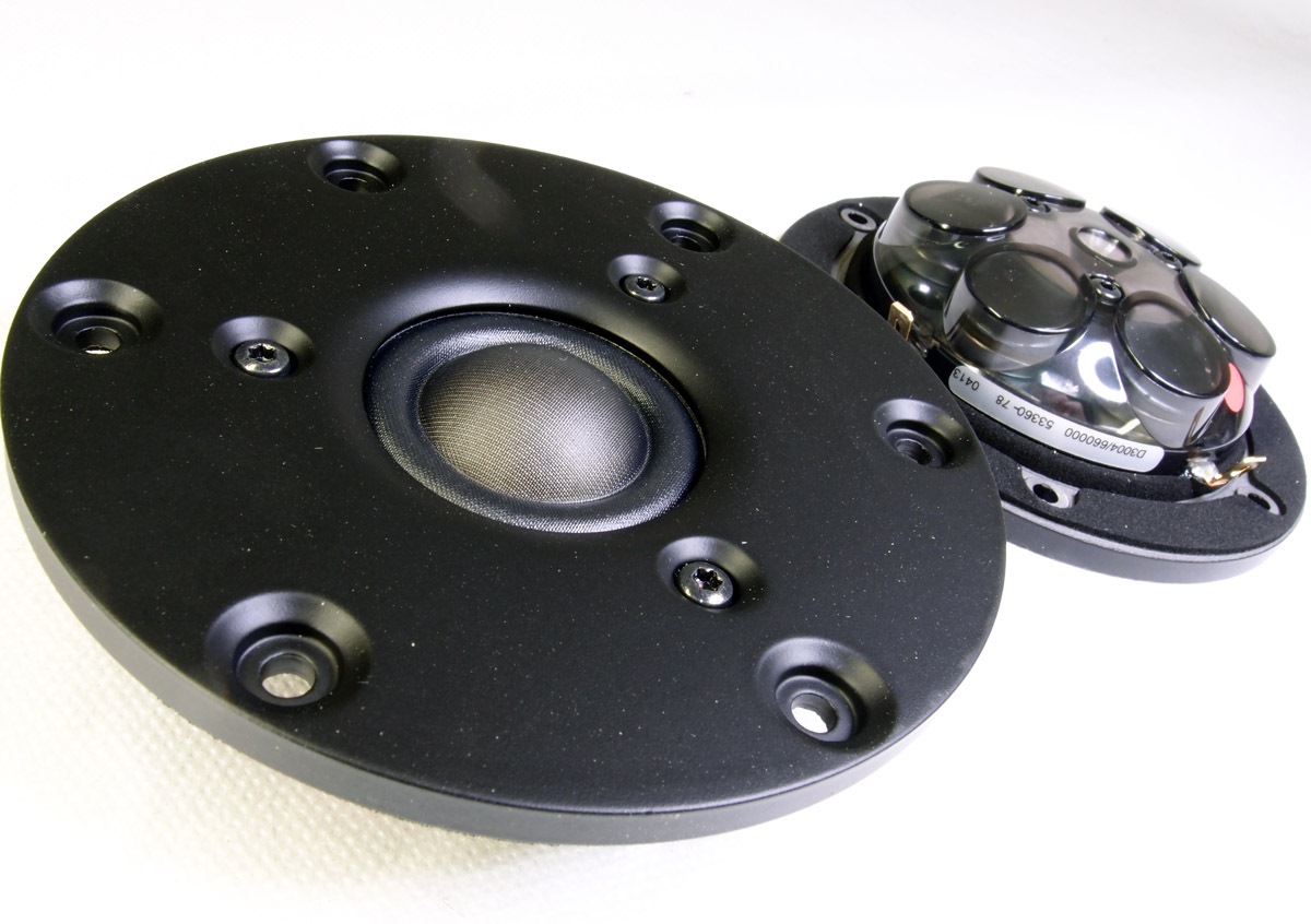 Новый ВЧ динамик Scan-Speak D3004/660000 — Ford Focus II Sedan, 1,8 л ...