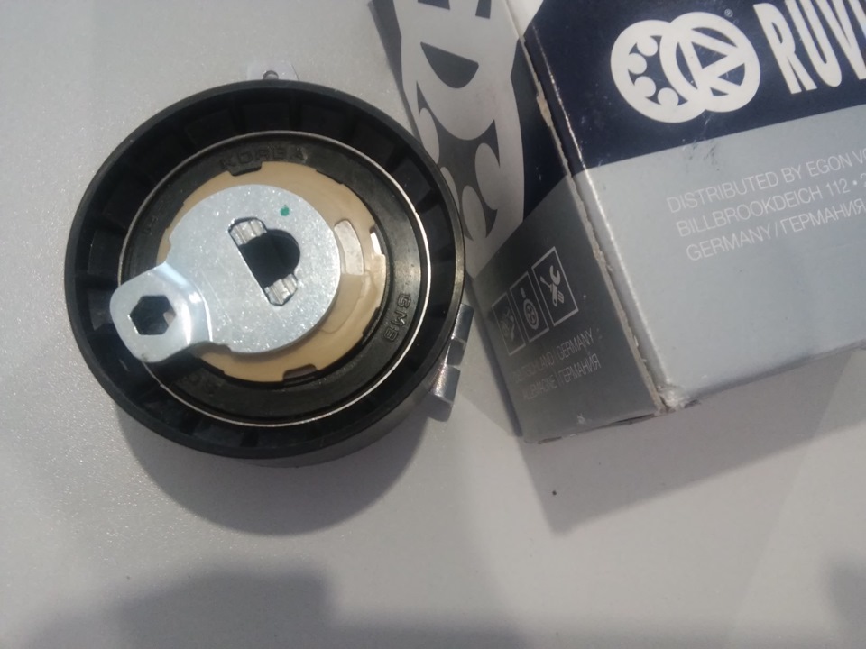 Замена ремня ГРМ — Peugeot 307, 2 л, 2007 года | запчасти | DRIVE2