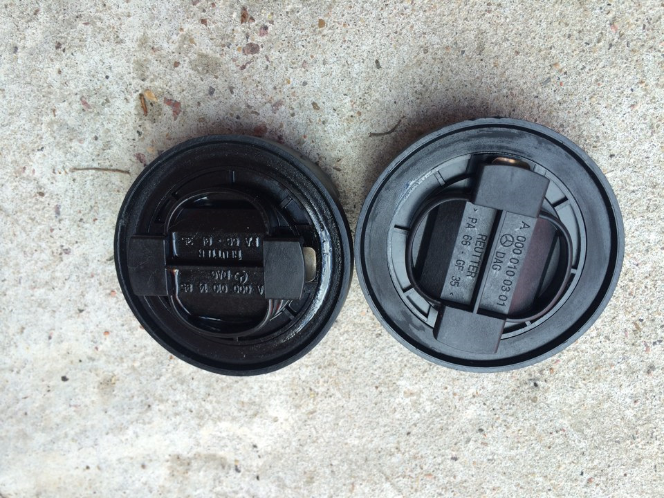 A0000100301 Крышка маслозаливной горловины MERCEDES | Запчасти на DRIVE2