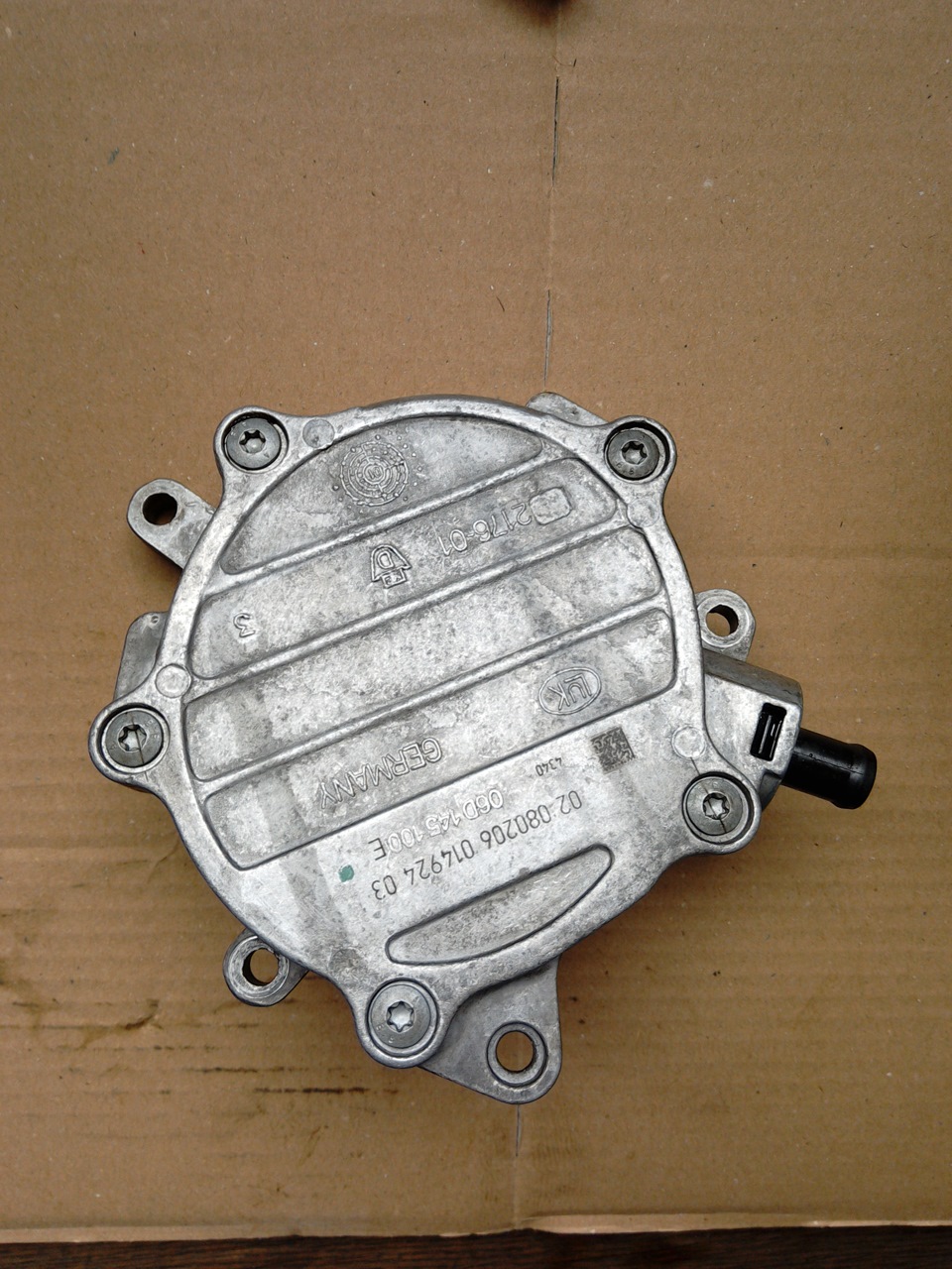 06D145100E Вакуумный насос, тормозная система VAG | Запчасти на DRIVE2