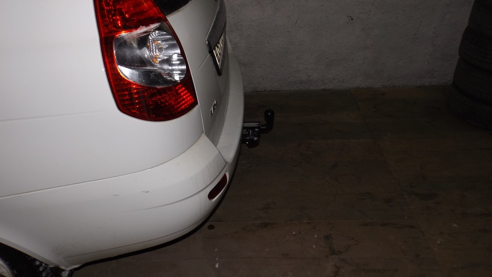 Установил фаркоп — Lada Приора универсал, 1,6 л, 2011 года | аксессуары ...