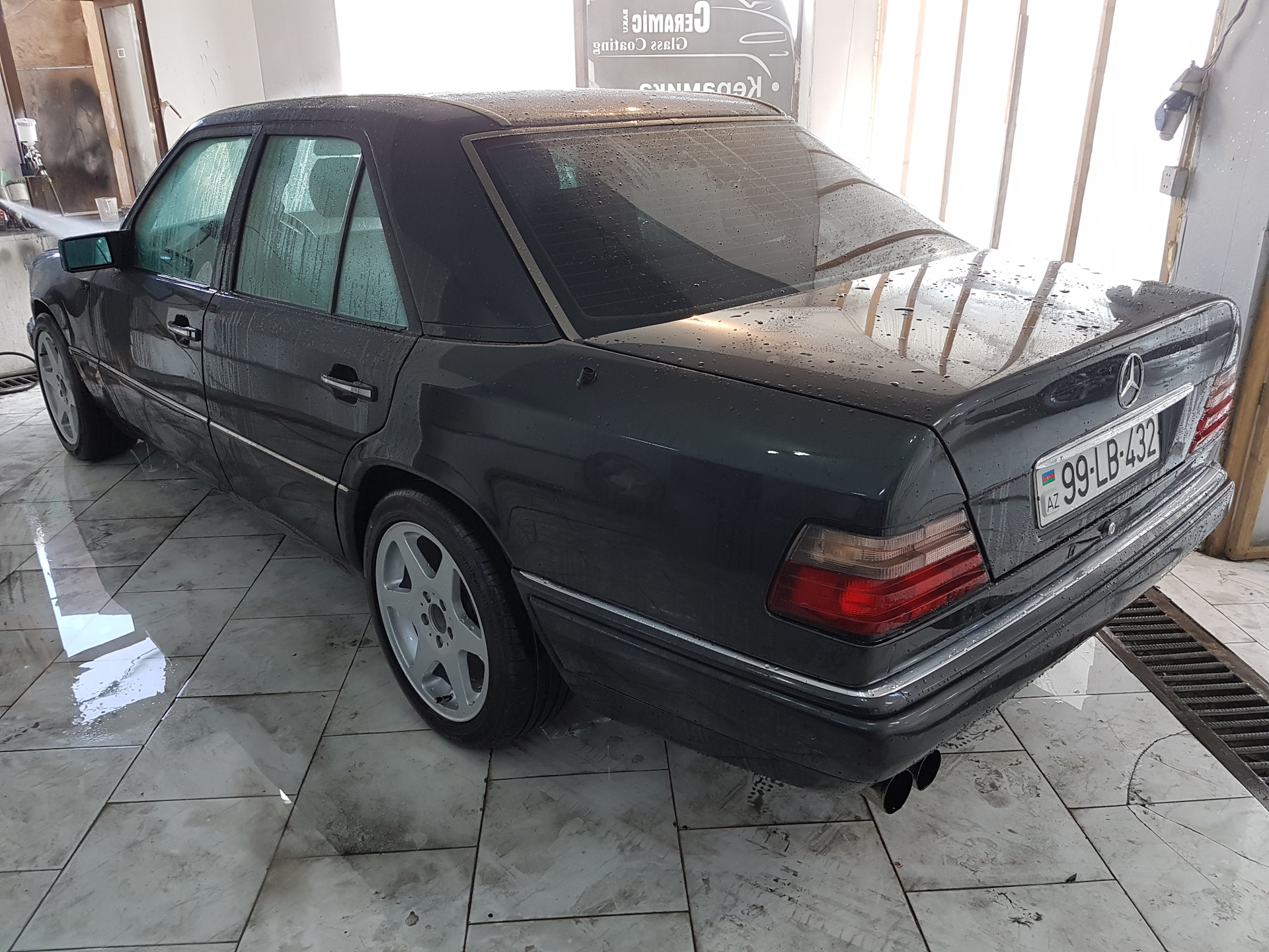 Мерс к бою готов — Mercedes-Benz E-Class (W124), 2,2 л, 1995 года ...