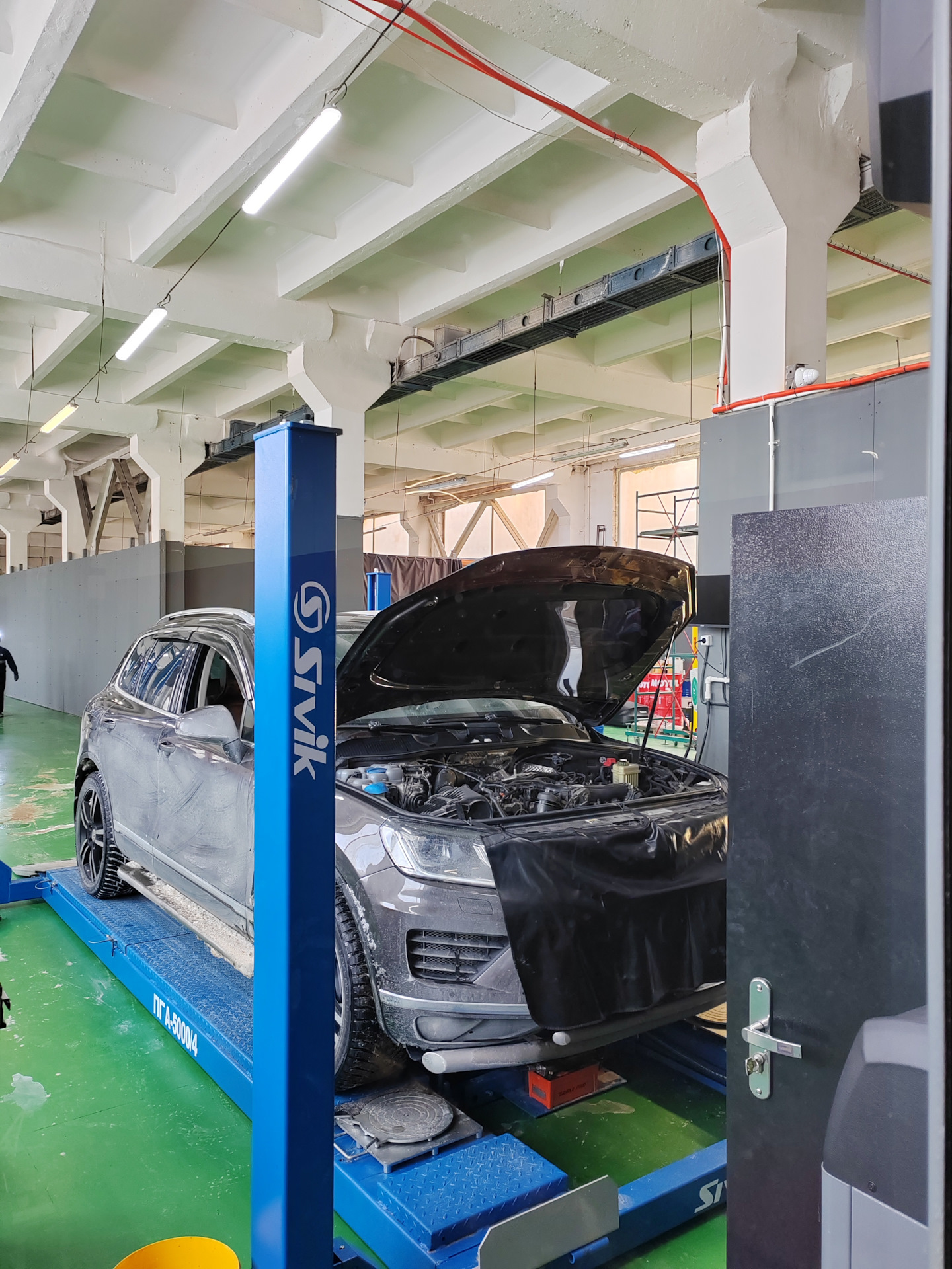 ТО 105 000 км. — Volkswagen Touareg (2G), 3 л, 2016 года | плановое ТО ...