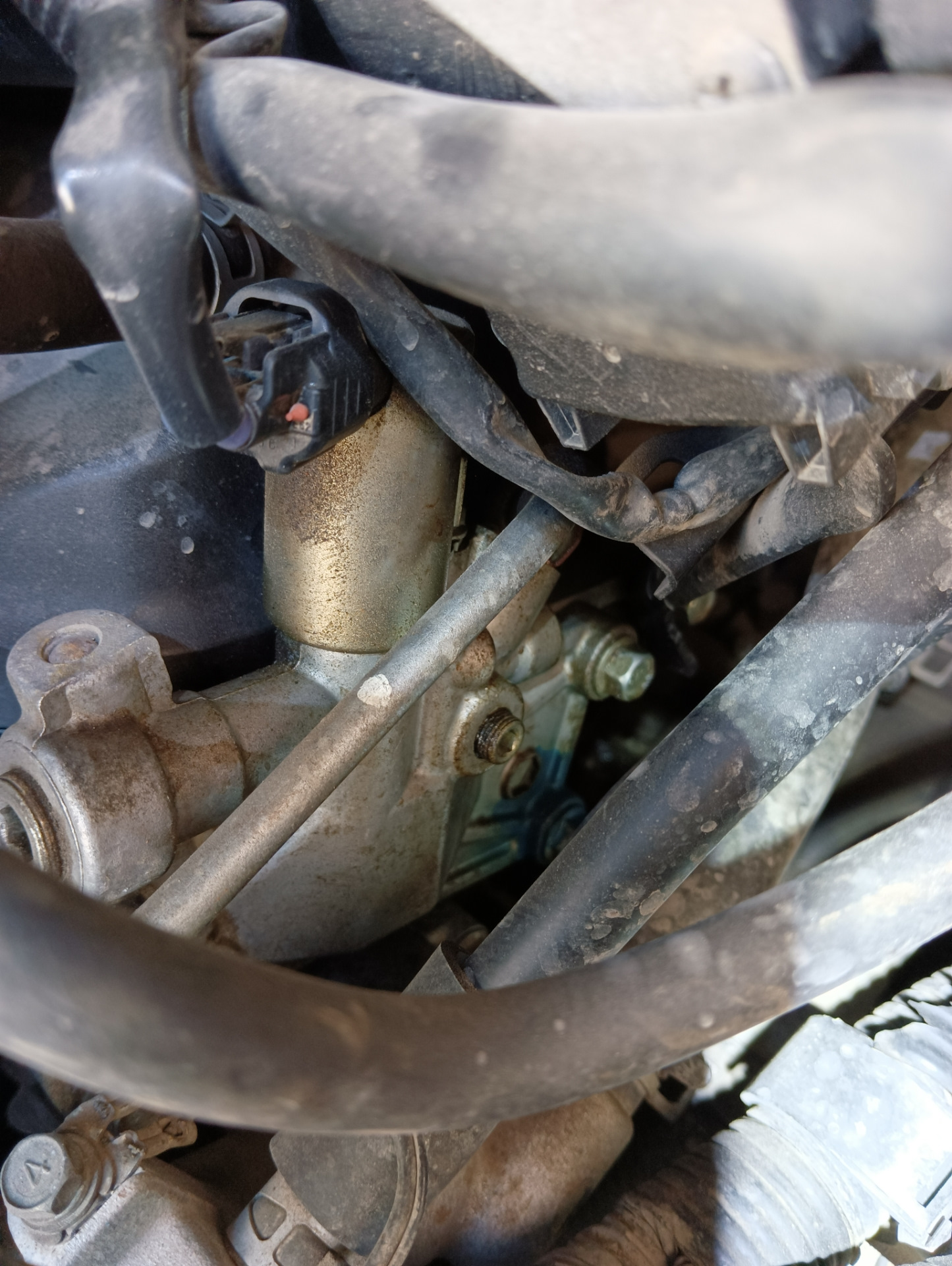 #59 Устранение течи масла двс — Mitsubishi Outlander XL, 3 л, 2008 года ...