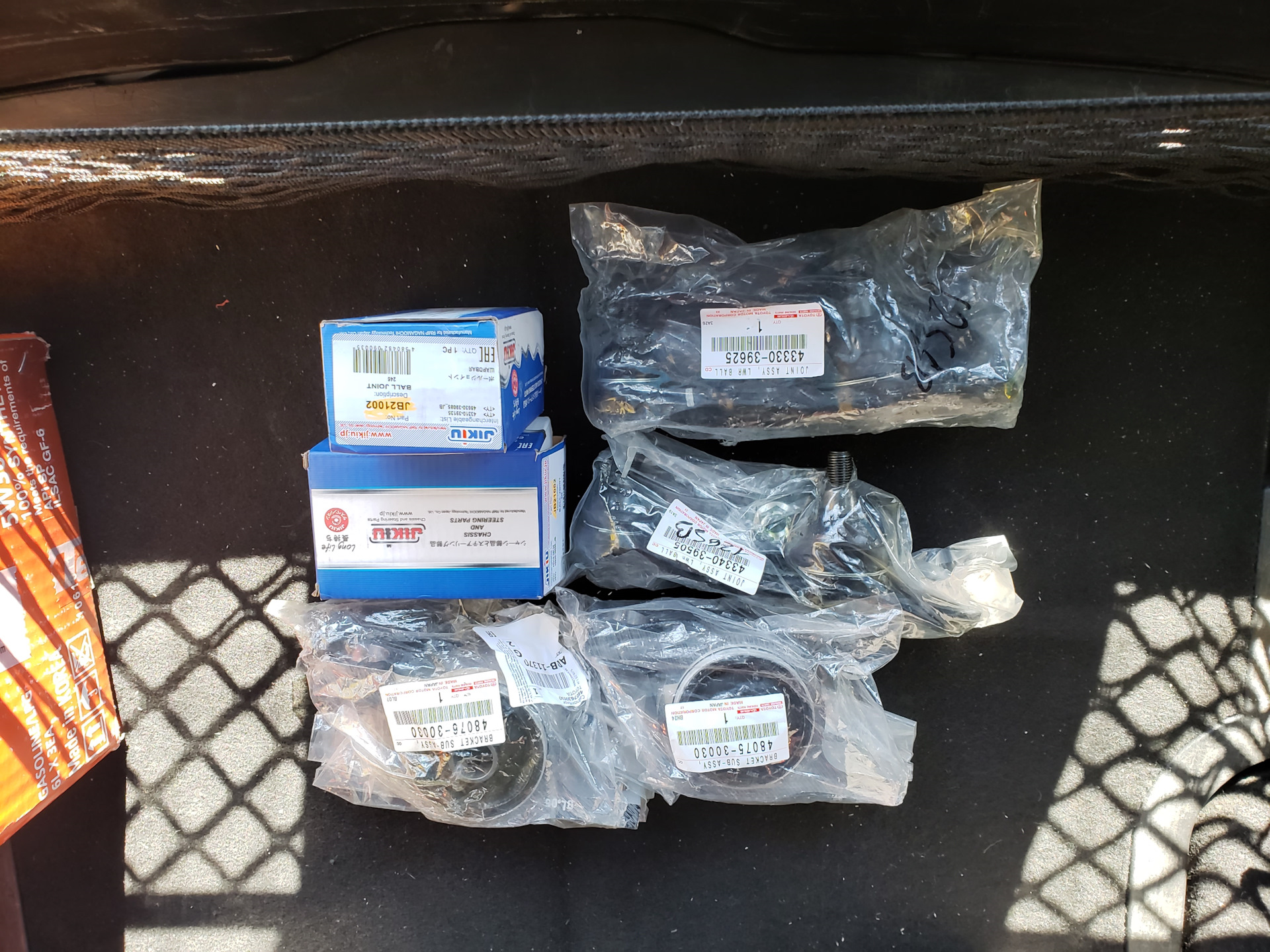 Ремонт передней подвески и сезонный шиномонтаж — Lexus IS II, 2,5 л ...