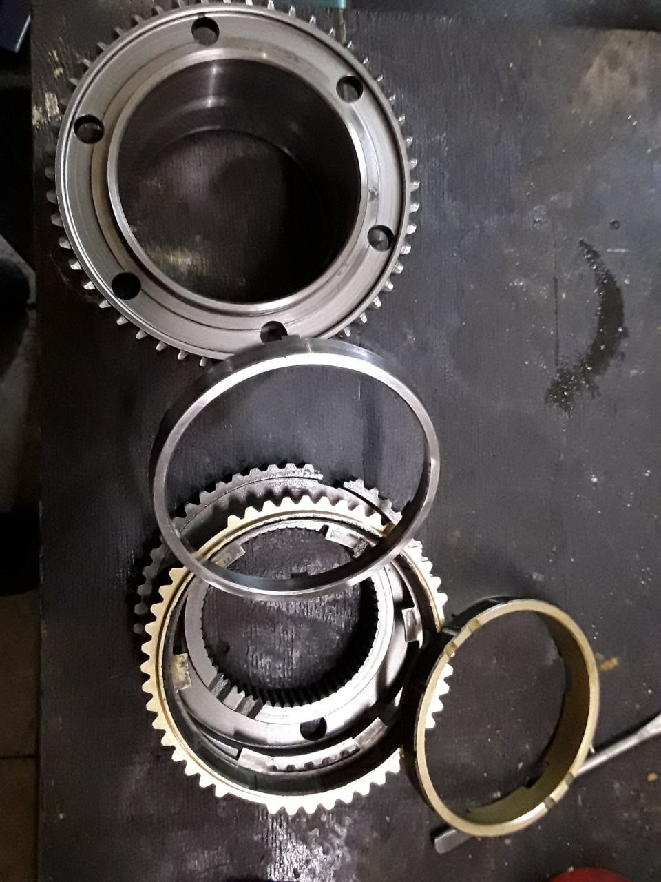 L200 широкая цепь в раздатку — Mitsubishi L200 (4G), 2,5 л, 2011 года ...