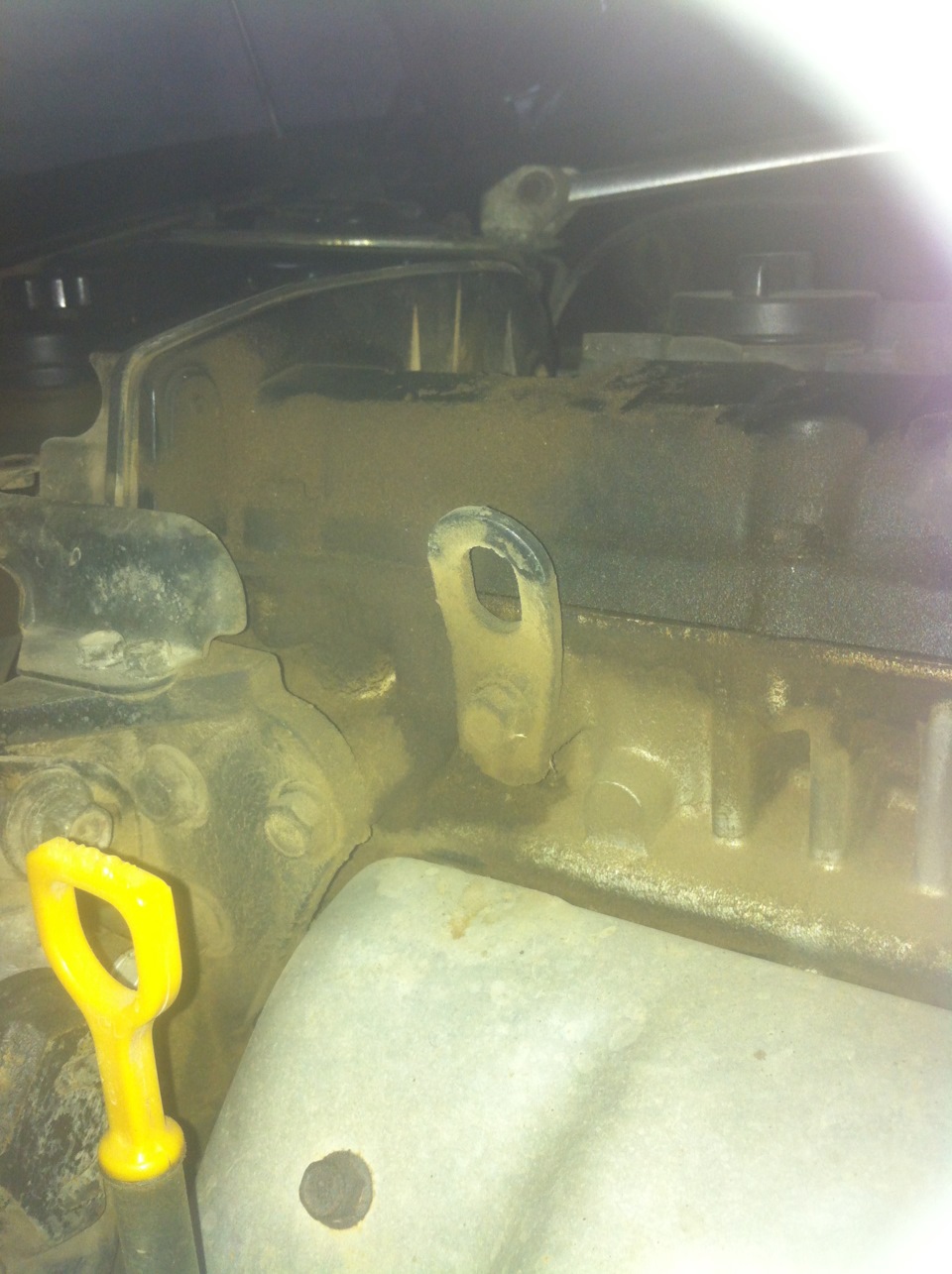 Замена прокладки клапанной крышки))) — Hyundai Coupe (GK), 2 л, 2003 ...