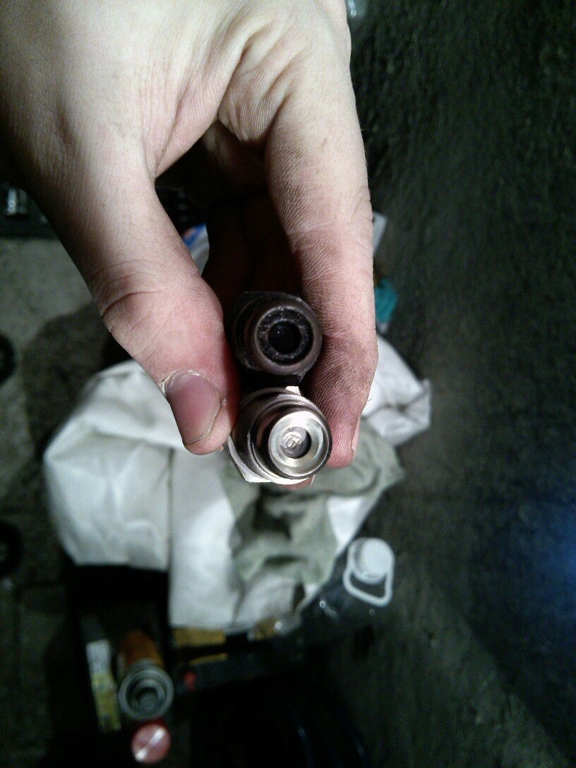 Замена клапана PCV — Toyota Prius (20), 1,5 л, 2008 года | своими ...