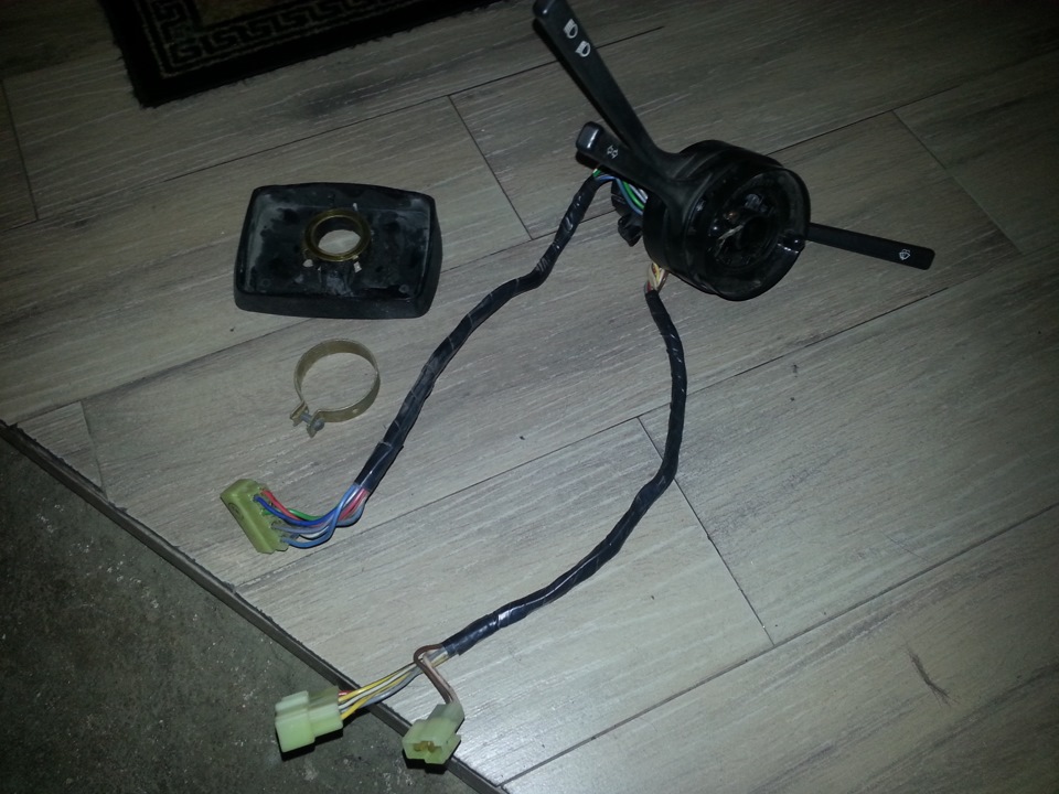 Продам подрулевые переключатели — ЗАЗ 1103, 1,2 л, 2004 года | другое ...