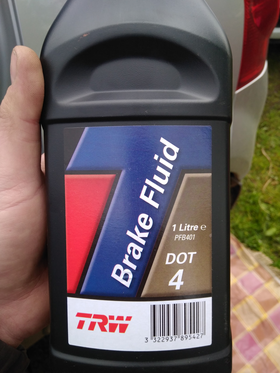 PFB401 Тормозная жидкость TRW | Запчасти на DRIVE2