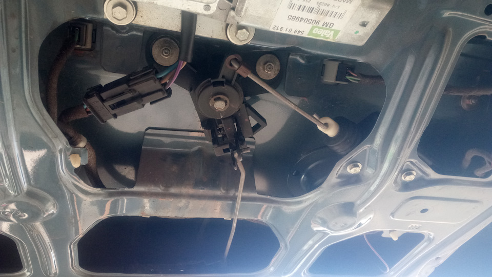 90504985 Мотор стеклоочистителя заднего Вектра Б универсал GM ...