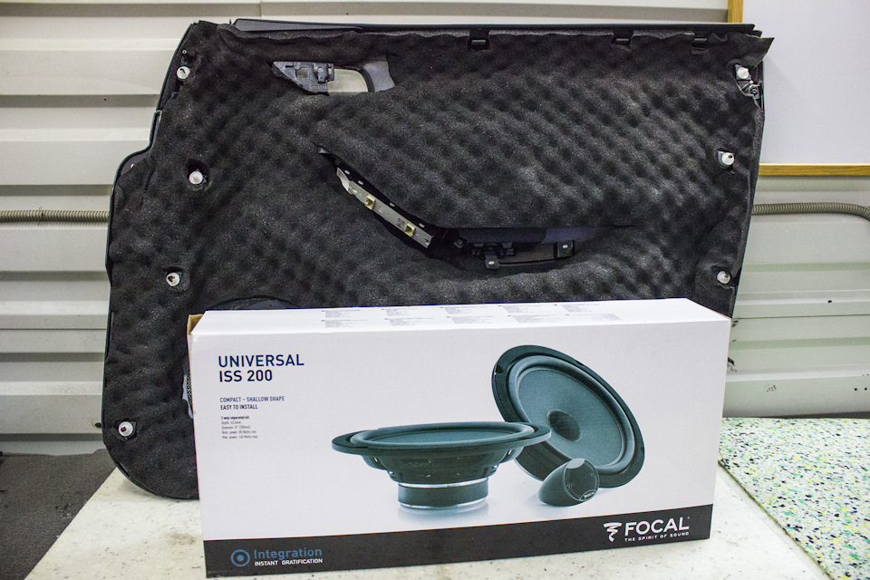 Установка передних динамиков Focal Integrations iSS 200 — Mazda CX-5 ...