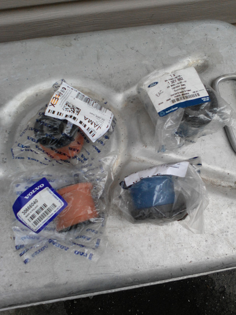 1327662 САЙЛЕНТБЛОК ПОДРАМНИКА ЗАДНИЙ. Ford | Запчасти на DRIVE2