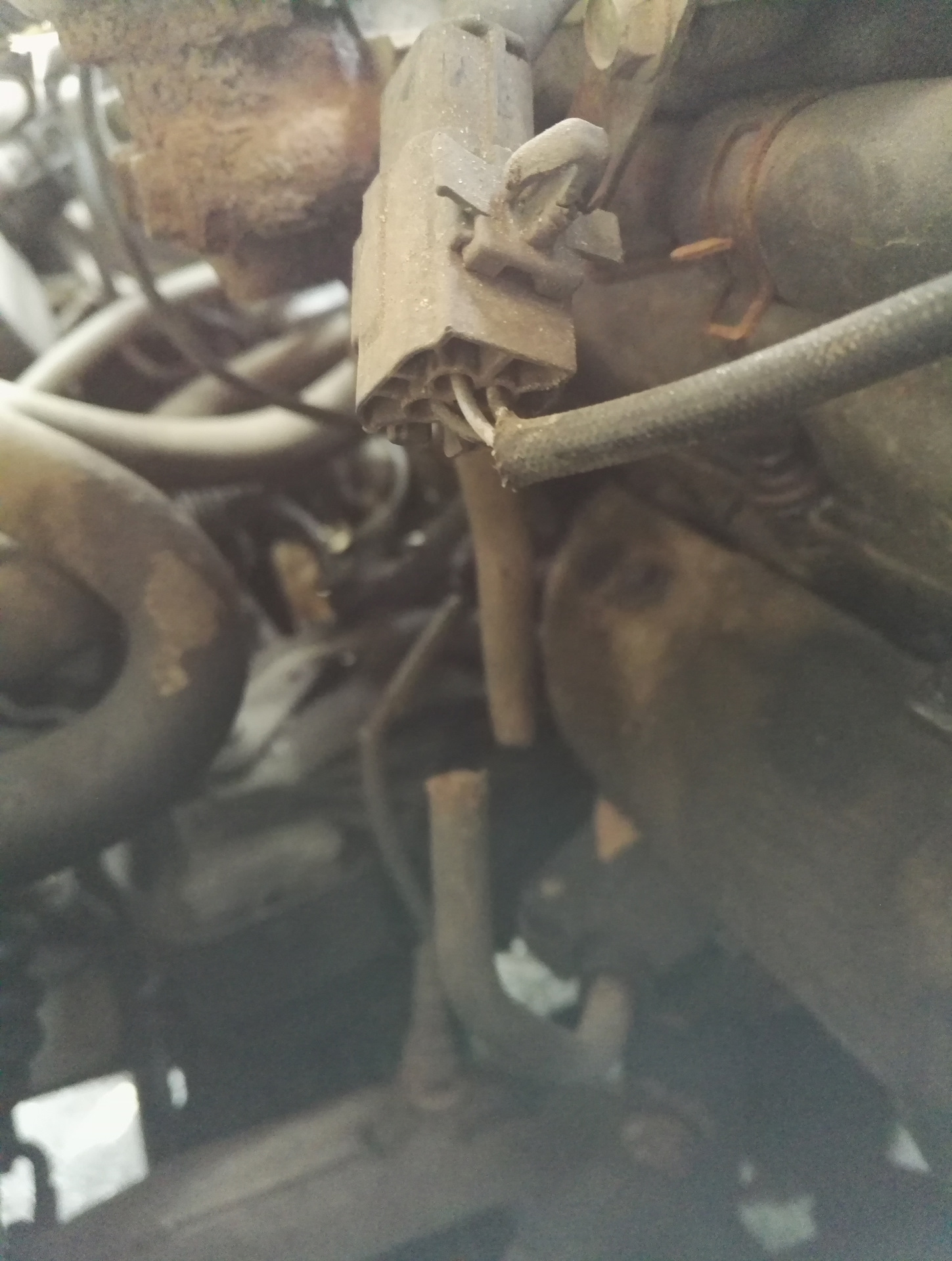 Опять ошибка P1402 датчика положения клапана EGR — Mazda Millenia, 2,5 ...