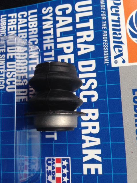 4777550010 ПЫЛЬНИК ВТУЛКИ НАПРАВЛЯЮЩЕЙ СУППОРТА ТОРМОЗНОГО ПЕРЕДНЕГО ...