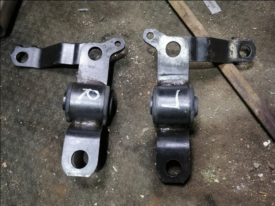 Замена передних сайлентблоков — Toyota Sprinter (100), 1,5 л, 1993 года ...