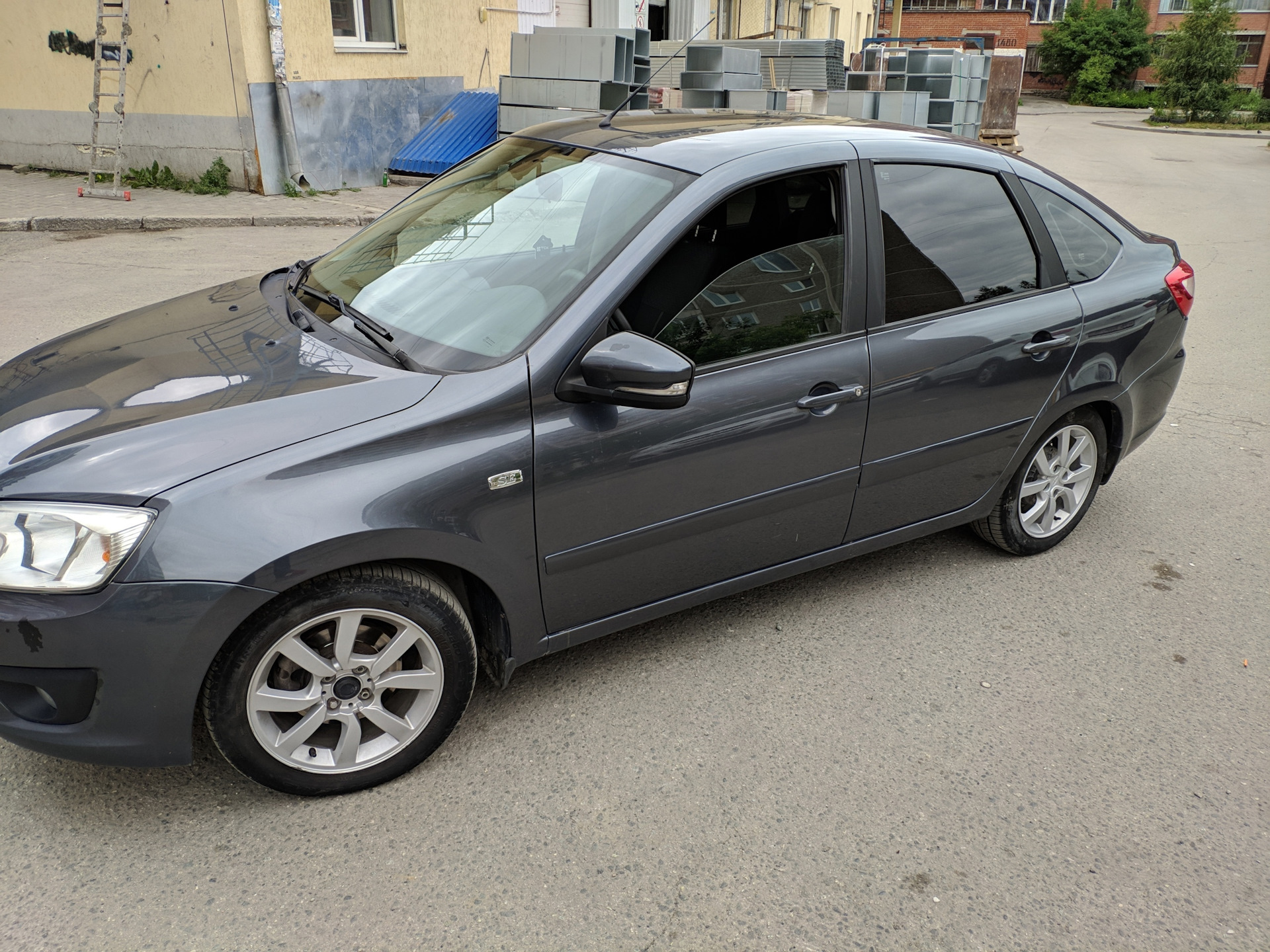 Первый тюнинг — Lada Гранта Лифтбек (1G), 1,6 л, 2015 года | тюнинг ...