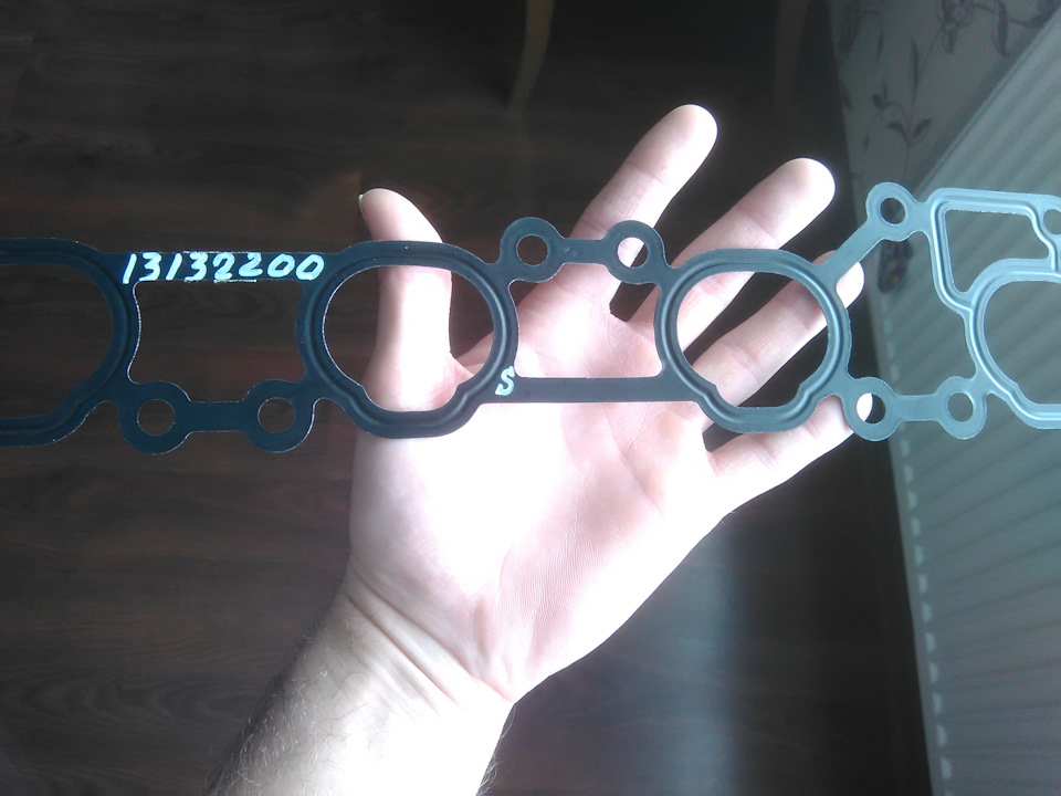 Прокладка и колпачки — Nissan March (K10), 2 л, 1988 года | запчасти | DRIVE2