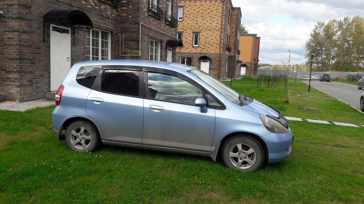 Honda Fit (1G) 1.3 бензиновый 2002 | (GD1) на DRIVE2