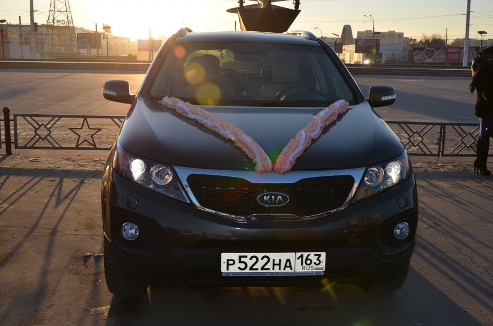 Затянули пленкой капот и крышу — KIA Sorento (2G), 2,4 л, 2012 года ...