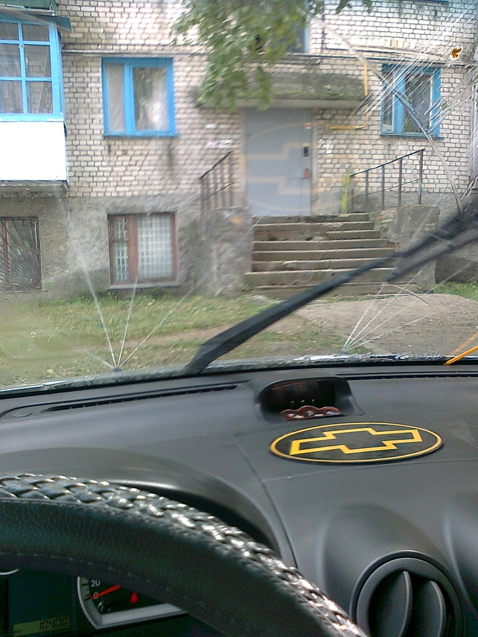 распылитель на лобовое стекло — Chevrolet Aveo Sedan (1G), 1,2 л, 2011 ...