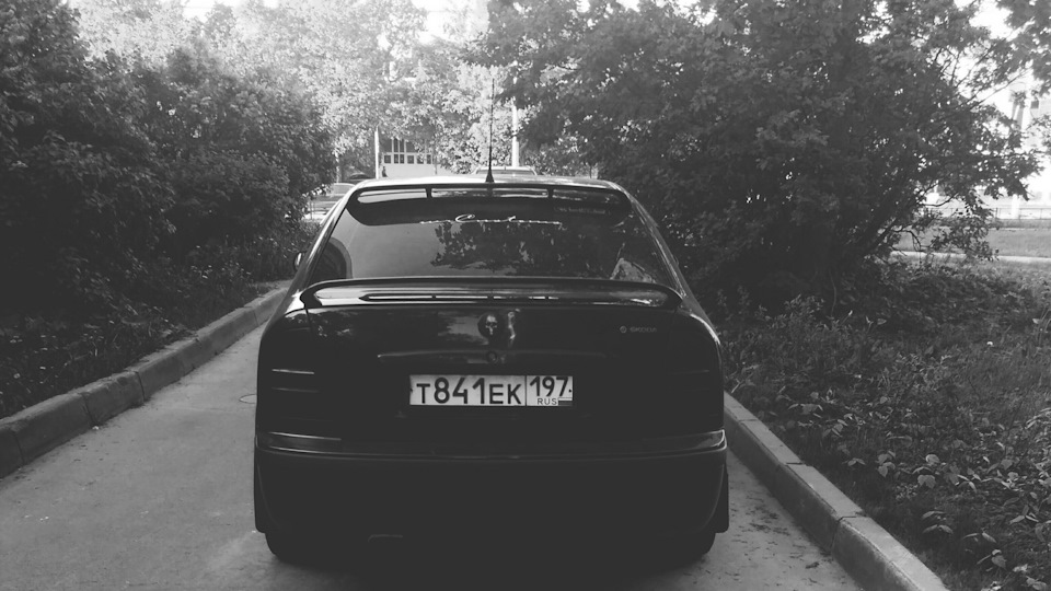 Ищу подлокотник на ТУР — Skoda Octavia A4 Mk1, 1,8 л, 2007 года ...