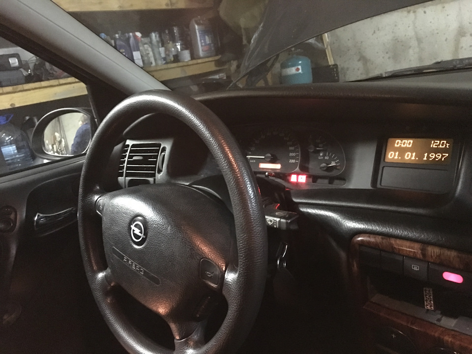 ST8844035010 Ролик натяжителя кондиционера TOYOTA 2,3l#, 1HZ#, 1HD# ST ...