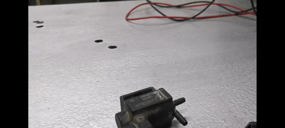 Клапан управления заслонками впускного коллектора(ошибка P2070) — Audi ...