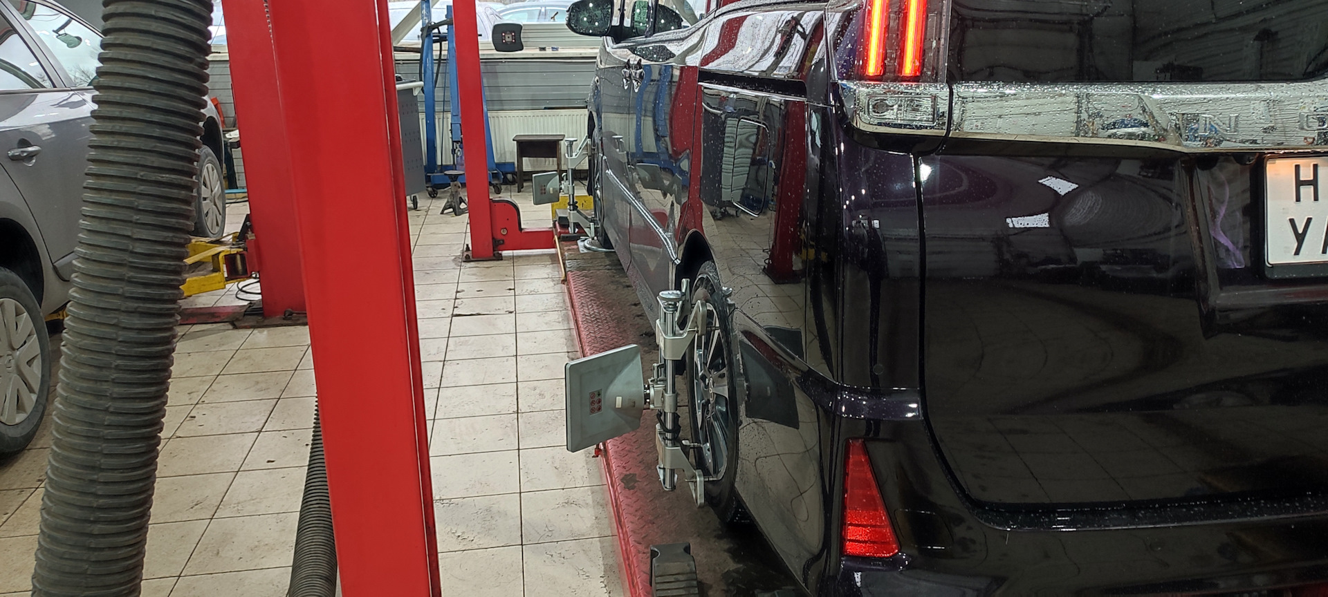 Развал — схождение — Toyota Noah (3G), 2 л, 2019 года | визит на сервис ...
