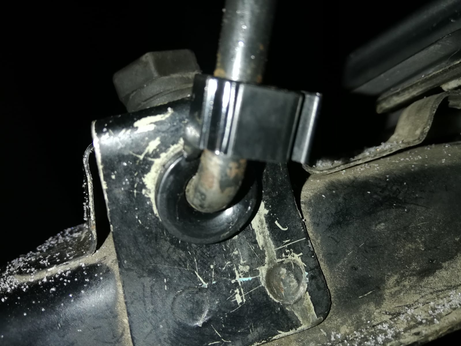 "Неприкаянная кочерга " держатель капота — Chevrolet Aveo Sedan (2G), 1 ...