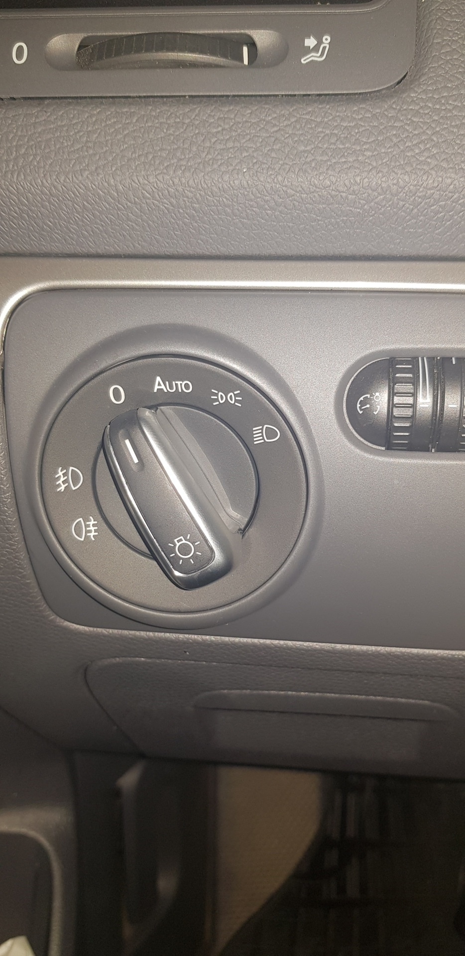 Включатель света oder Lichtschalter VW Golf 5) — Volkswagen Golf Mk5, 1 ...