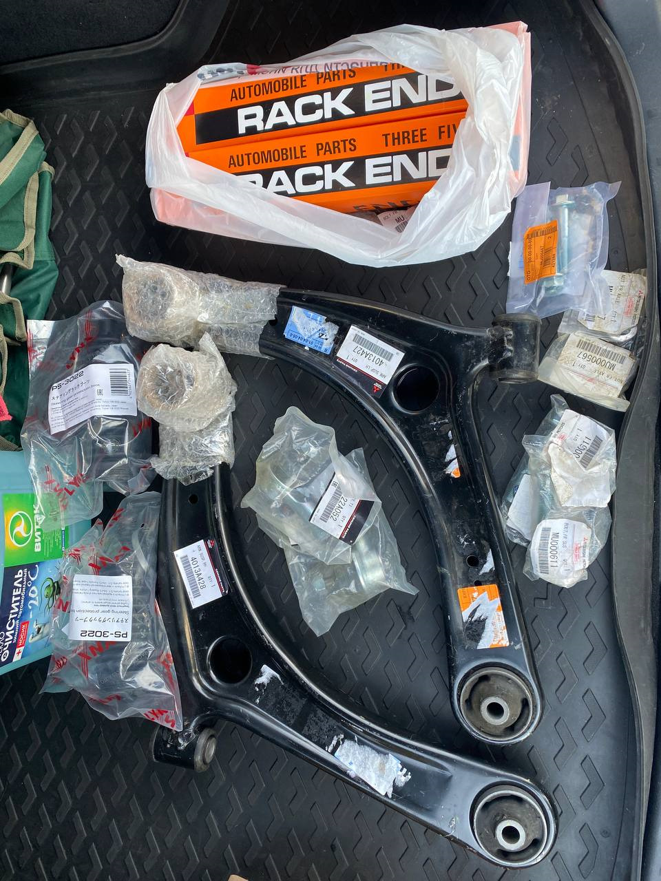 4013A428 Шаровая опора Mitsubishi | Запчасти на DRIVE2