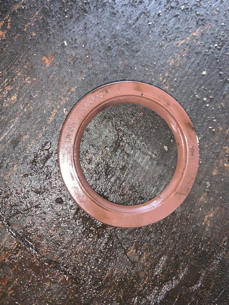 Замена сальника коробки — Infiniti I30/I35 (2G), 3 л, 2000 года | визит ...