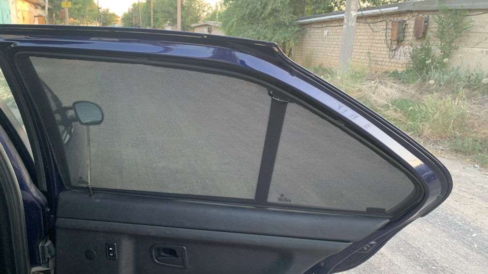 S417A Солнцезащитная штора окна двери ЗД — BMW 3 series (E36), 1,6 л ...
