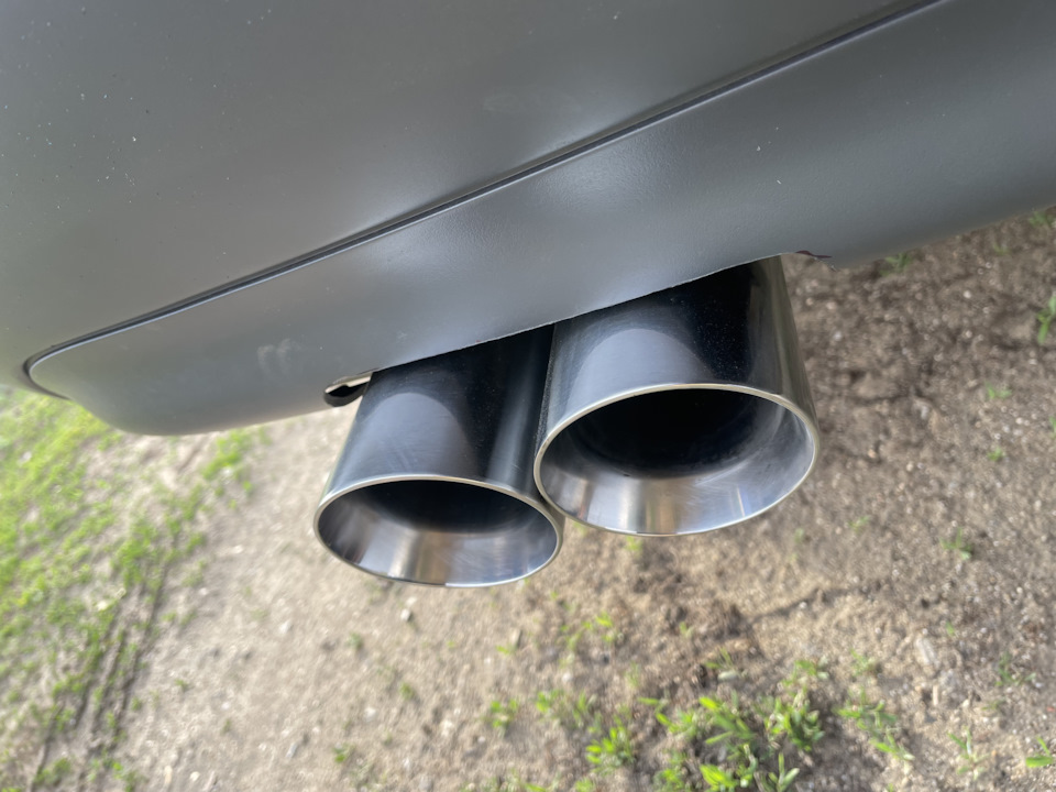 Насадки на глушитель — Audi A6 (C5), 2,4 л, 2000 года | тюнинг | DRIVE2