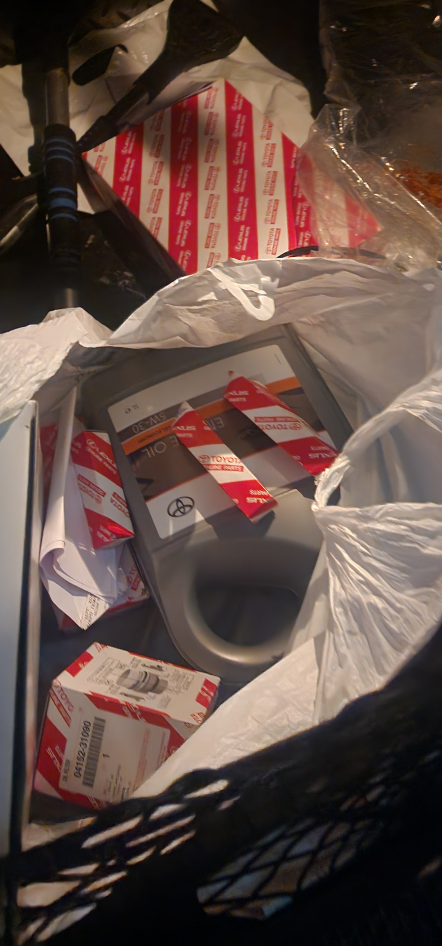 ТО 150000 часть 2. Промывка инжектора, замена свечей — Toyota Camry ...